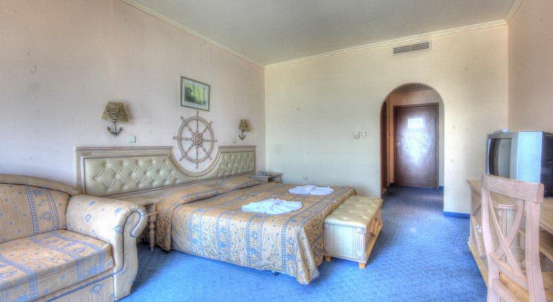 Hotel Royal Park Elenite | Cazare Hotel Royal Park Elenite Litoral 2020